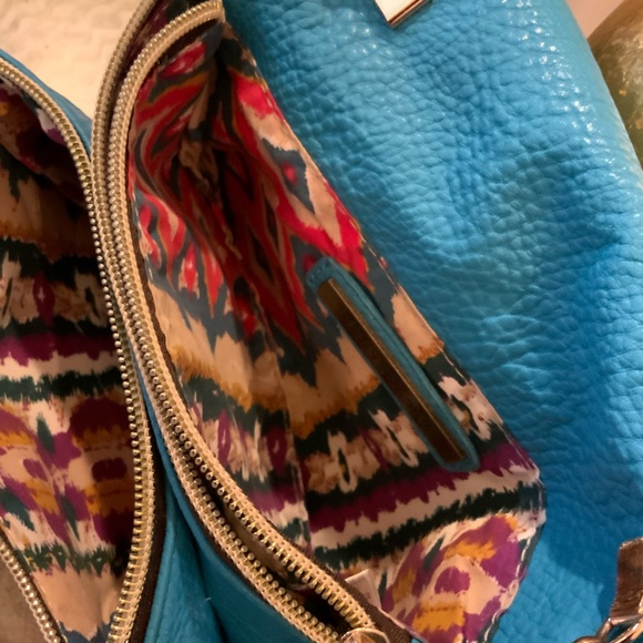 Street Level | Bags | Street Level Pebble Faux Leather Blue Zip Tops L ...